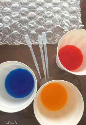 Rainbow Color Mixing In Bubble Wrap - Teach Beside Me